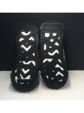 Dolce & Gabbana | Shoes | New Auth Dolce Gabbana Lowtop Sneakers Black ...